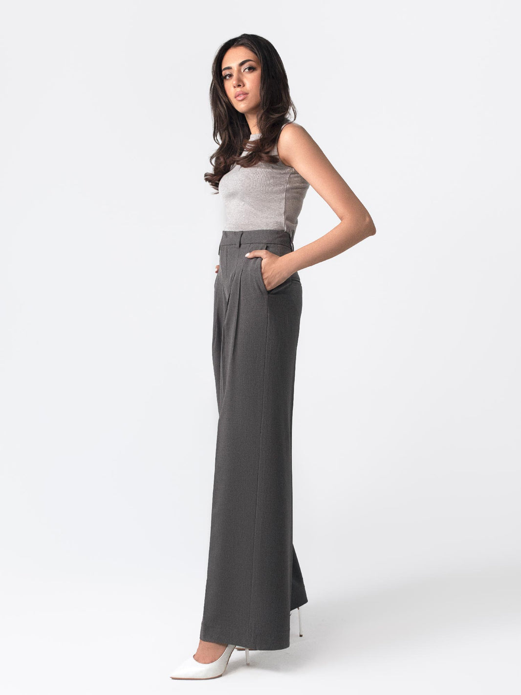 Shop Women’s Trousers Online at Raiment61